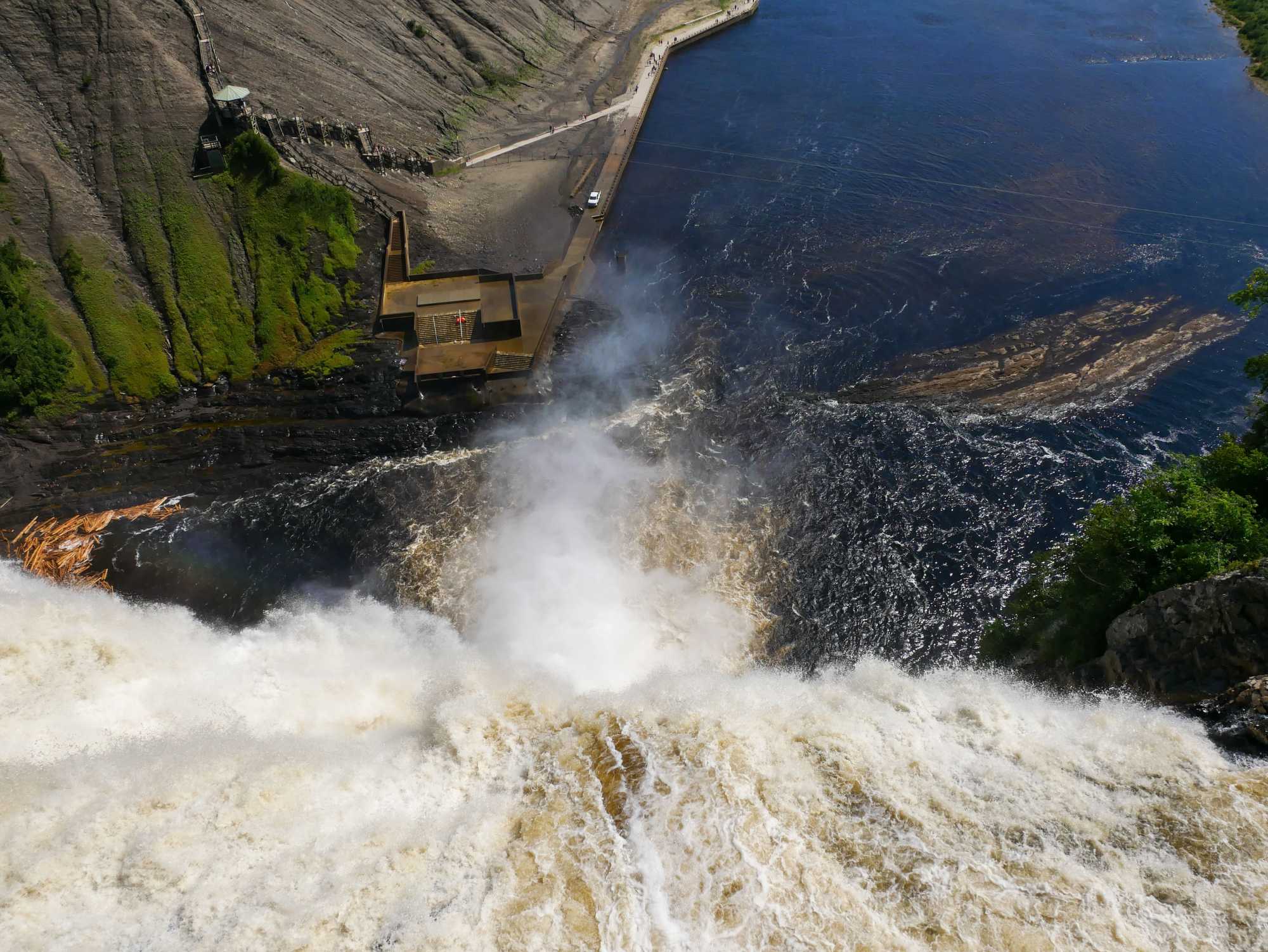 La Chute Montmorency à Quebec : une belle alternative aux Chutes du ...